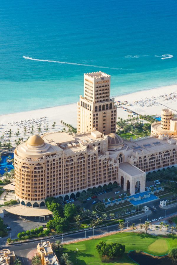 5 hotéis para a lua de mel em Ras Al Khaimah - Constance Zahn