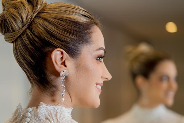 As melhores joalherias para o anel de noivado, alianças e joias