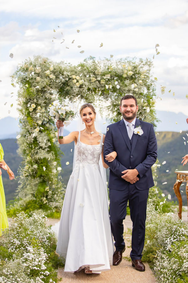 Destination Wedding em Ouro Preto: Marina + Victor