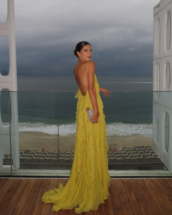 Madrinhas e convidadas: vestidos de festa de Bia Carvalho