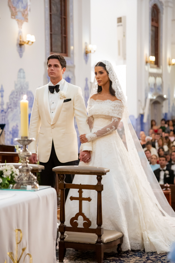 Casamento na Igreja Nossa Senhora do Brasil: Isabella + Marcos